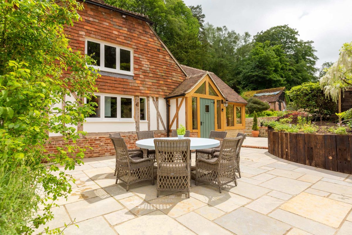 Holly Cottage - C.Curtis Building