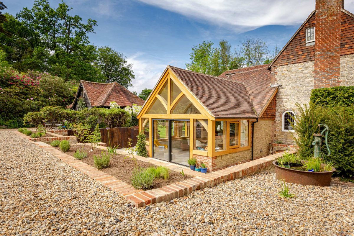 Holly Cottage - C.Curtis Building